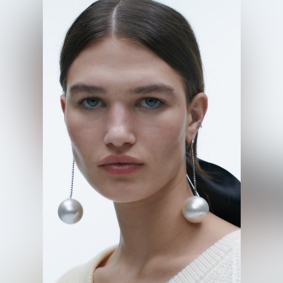 Zara | Jewelry | Nwt Zara Silver Sphere Pearl Shaped Metal Drop ...
